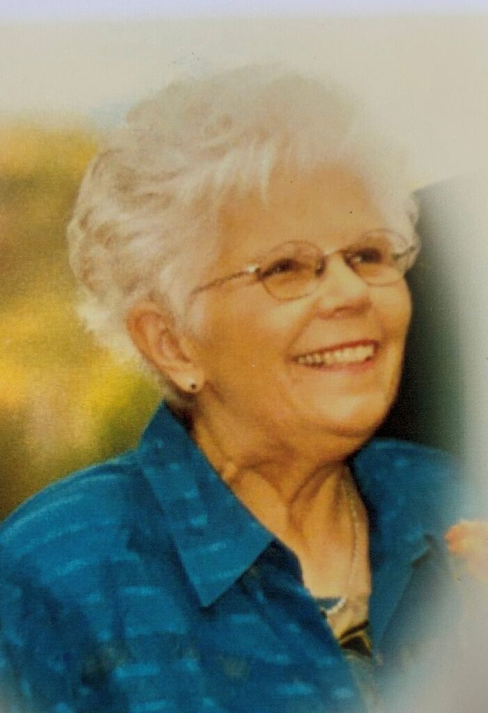 Kracl Funeral Chapels | Esther L. Bailey - Schuyler, David City, Leigh